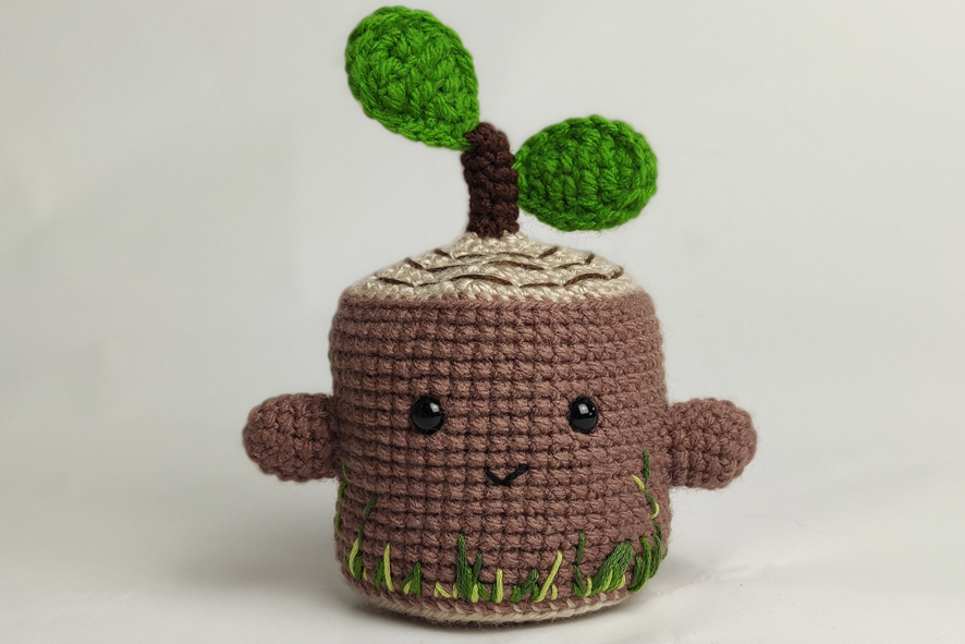 Crochet pattern wood stump Stumpy