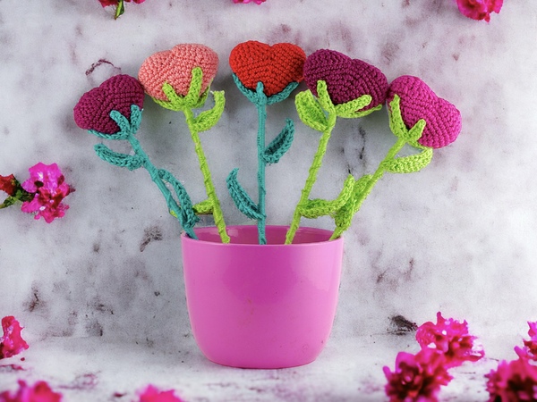 Decorative Heart Flowers – Crochet Pattern