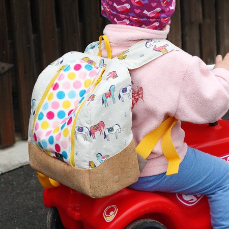 Rucksack "KlapPack" (Nähanleitung und Schnittmuster in 2 Größen)