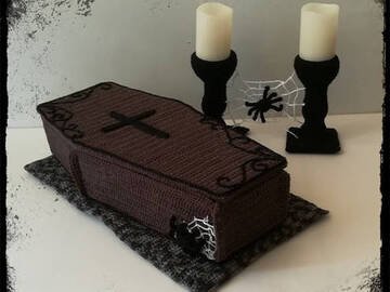 Trick or Treat - coffin with candlesticks - crochet pattern