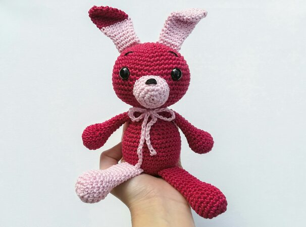 Create Your Own Crocheted Rabbit with "Hanna" Crochet Pattern