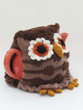 Twit-Twoo Owl Tea Cosy knitting pattern