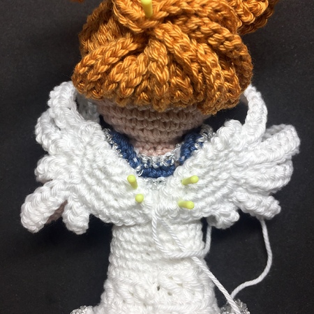 Anleitung für gehäkelte Puppe: Engel Elana (Deutsch)