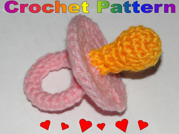 Lovely pacifier - Crochet Pattern