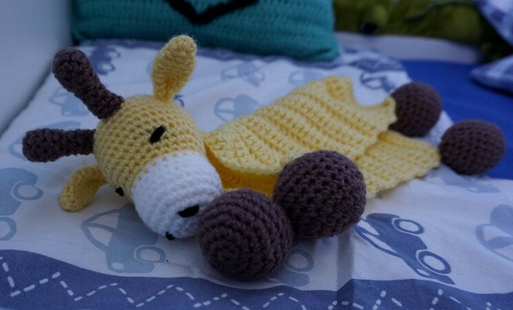 Crochet Pattern for the Cuddle Cloth Giraffe Amy!