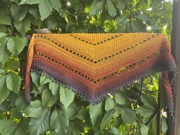 Crochet pattern Kolmiot