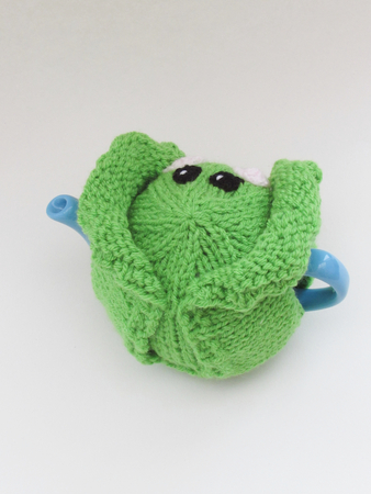 Brussels Sprouts Mini Tea Cosy Knitting Pattern