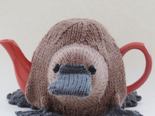 Motorhome Tea Cosy Knitting Pattern