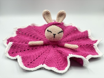 Crochet Pattern - Comforter Bunny (Cuddly Bunny)