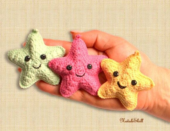 Crocheted Starfish. Amigurumi soft toy. Crochet pattern