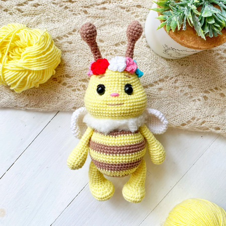 Crochet Pattern Amigurumi Bumblebee