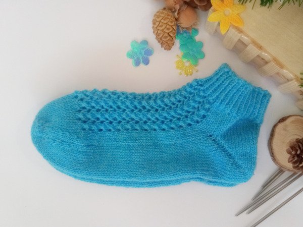 Sneakersocken. Stricken muster