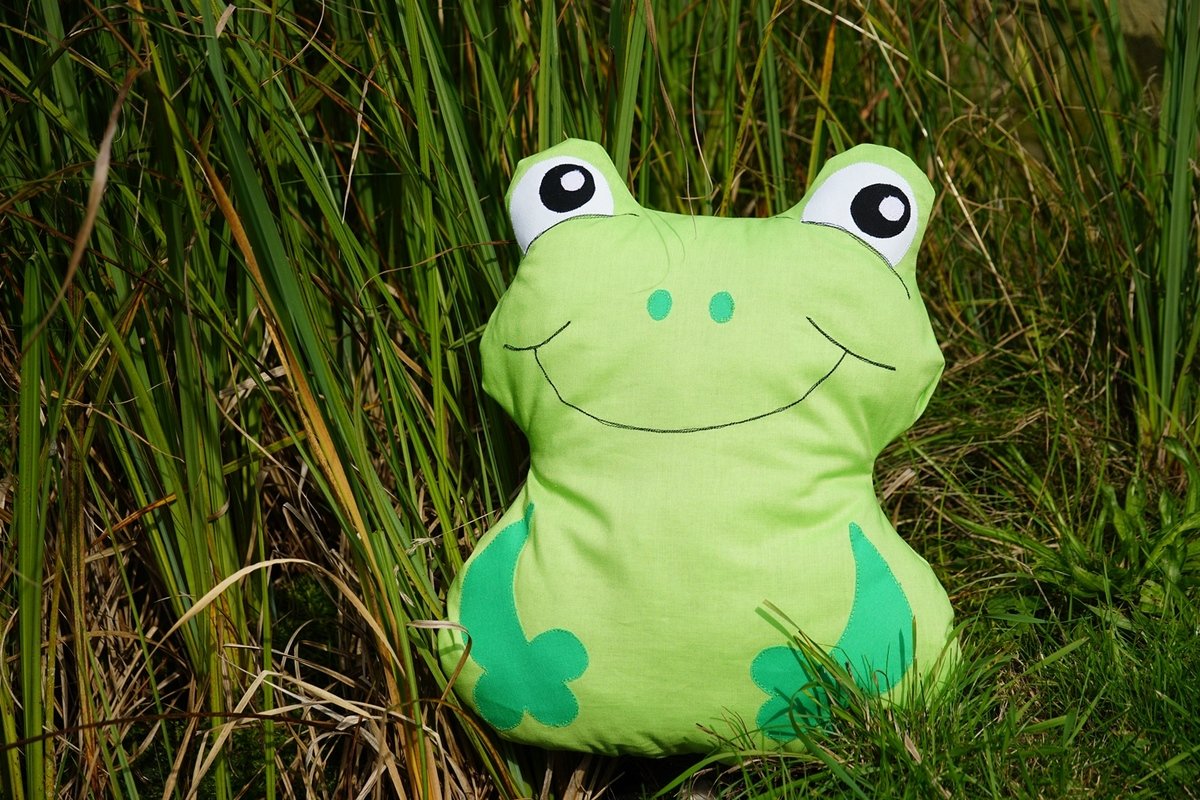 Frosch Kissen nähen in 3 Größen Schnittmuster