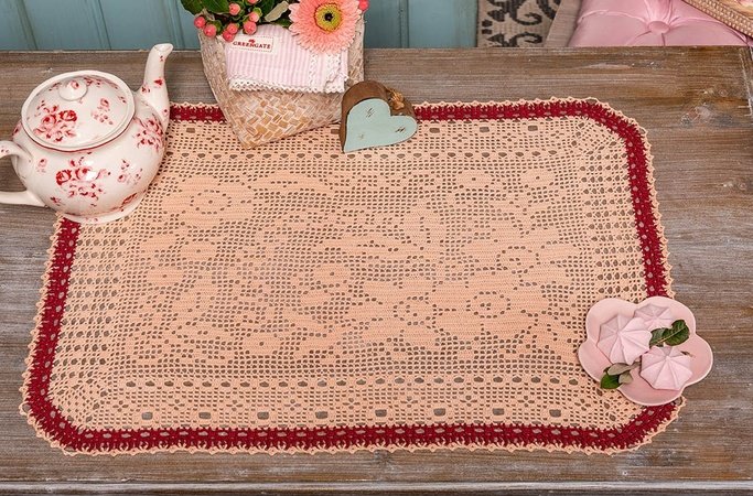 Deckchen Blumen-Arrangement