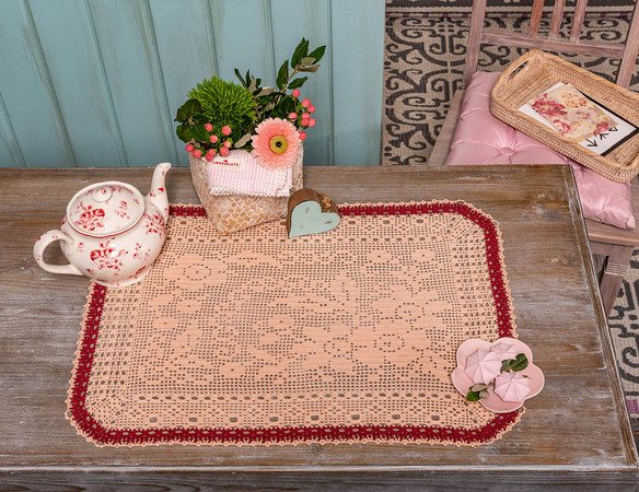 Deckchen Blumen-Arrangement