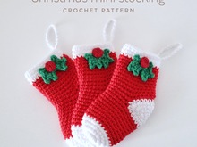 Crochet pattern Christmas mini stocking