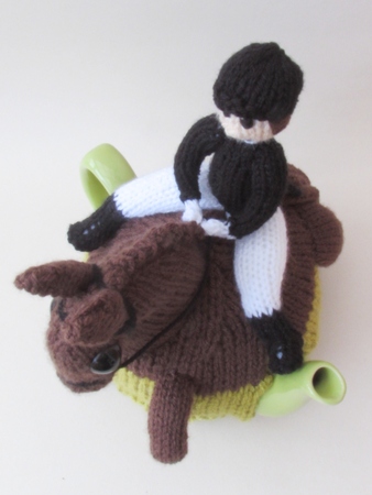 Dressage Horse and Rider Tea Cosy Knitting Pattern