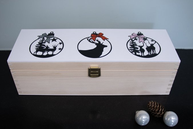 Plotterdatei Weihnachtskugel Reh. Hirsch SVG zum selber plotten