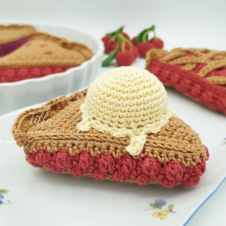 Cherry Pie 4 Types | Amigurumi Crochet Pattern PDF in English and Deutsch