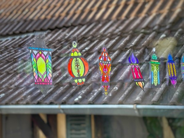 Ramadan - Laternen 9 Motive als PDF zum ausdrucken und Ausmalen / Fensterb.