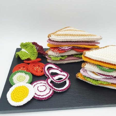 Triangle Sandwich Play Set | Amigurumi Crochet Play Food Pattern PDF