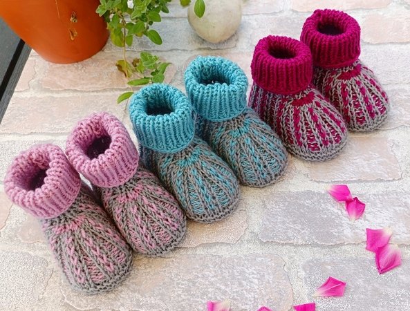 Strickanleitung Babyschuhe Drillis, einfach ohne Nadelspiel, in 2 Größen