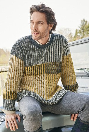 Gestreifter Herrenpulli mit Patenrippen