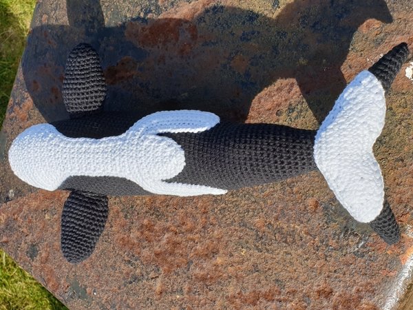 Olwyn the Orca Crochet Amigurumi Pattern (English)
