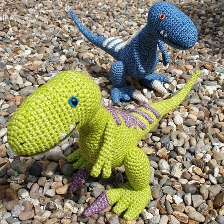 Ronnie the Raptor Crochet Amigurumi Pattern (English)