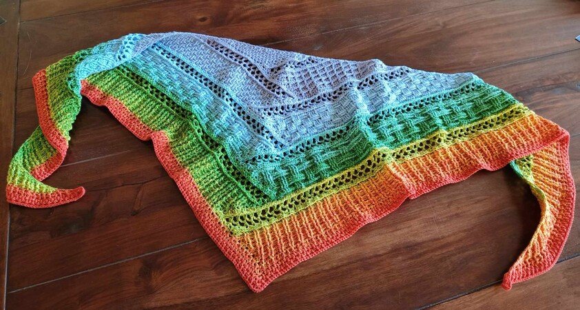 Crochet Pattern Flat Triangular Scarf "Nemesis" (aka Akaste 2.0)