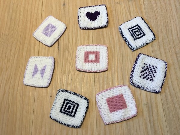 Double-Face Stricken – Eine Grundschule