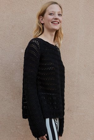 Raglanpulli mit Lochmuster-Streifen