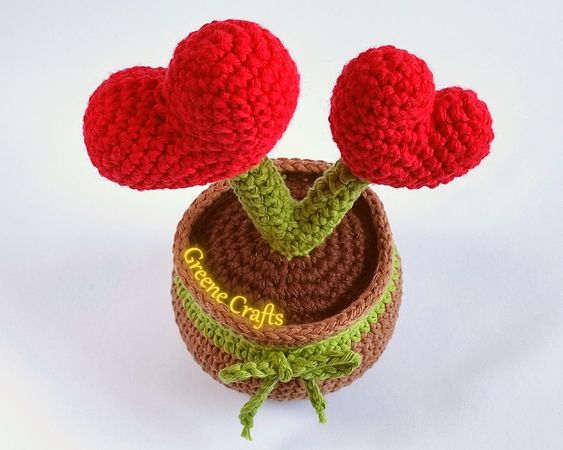 Heart Plant Crochet Pattern - No-Sew Valentine's Day Crochet Pattern