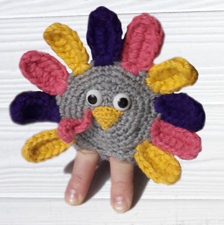 Finger puppets crochet pattern, Crochet turkey toy, Thanksgiving games