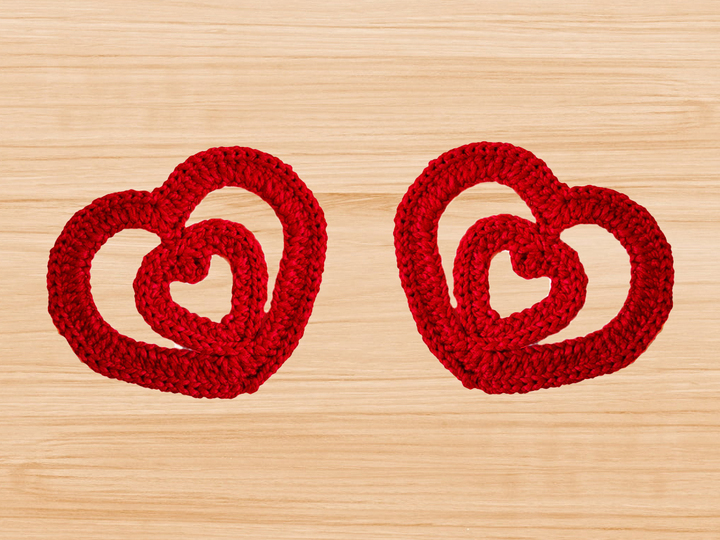 Crochet double heart pattern