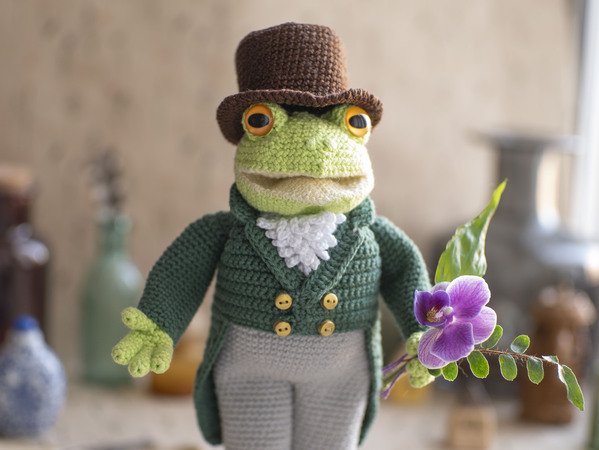 Dandy frog outfit crochet pattern