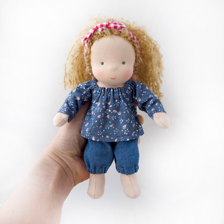 DIY Waldorf doll 7 inch (18 cm) tall. PDF pattern and tutorial