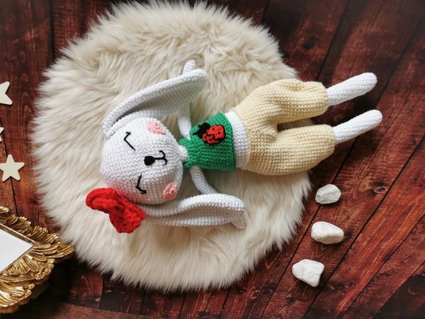 crochet pattern PDF bunny cuddly toy rabbit white amigurumi crocheted