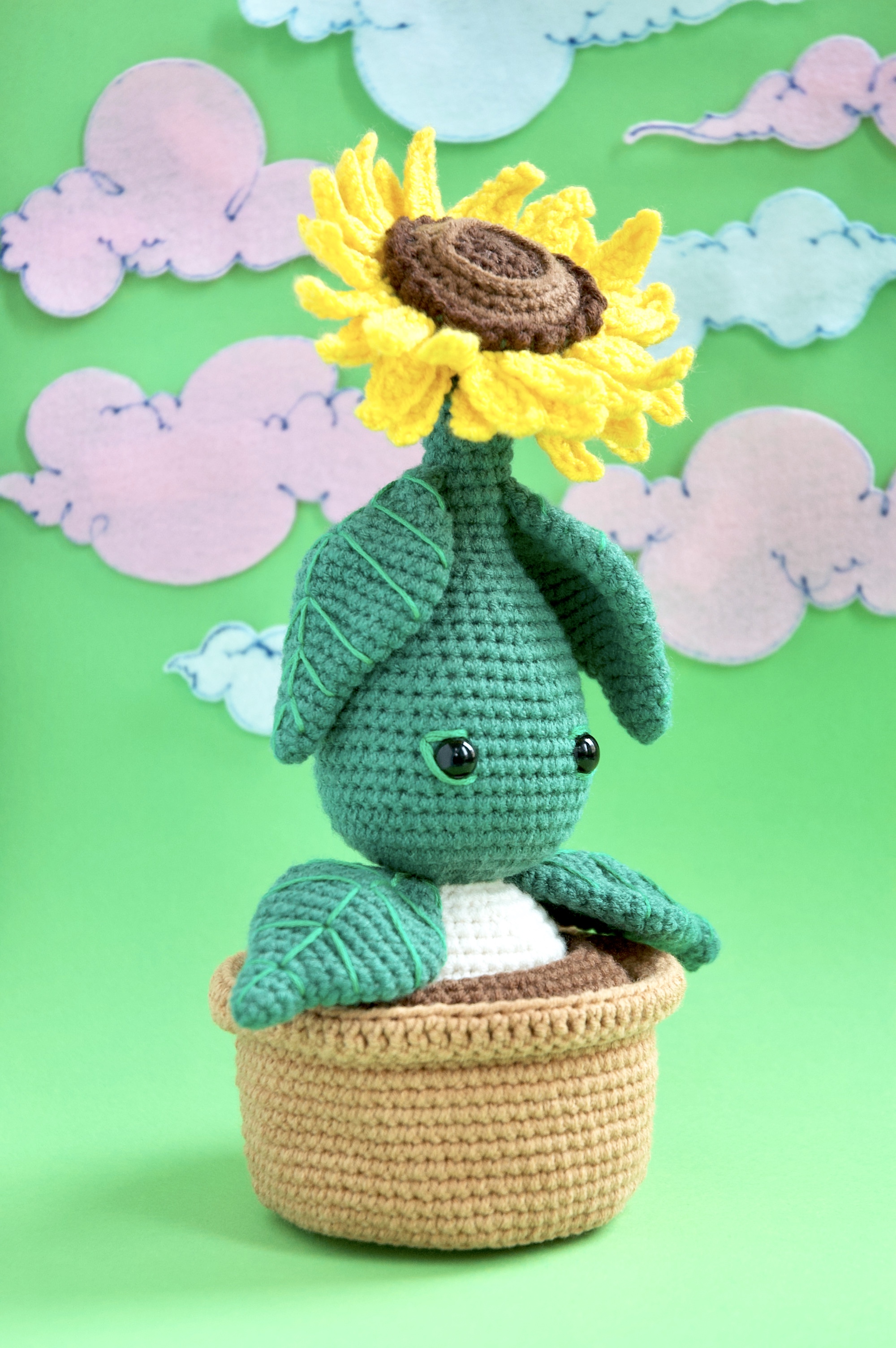 Sunflower in Flower Pot crochet pattern