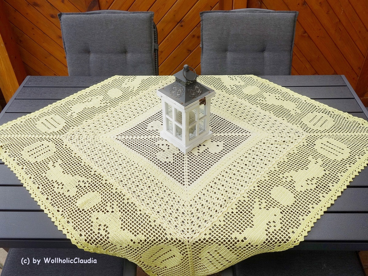 Häkelanleitung Mitteldecke "Osterzeit" - klein und groß