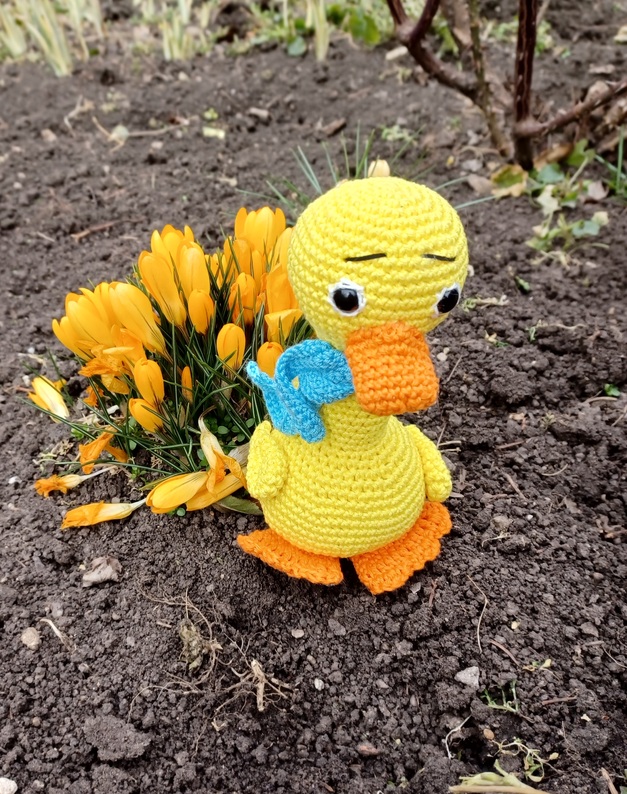 Clotild duck crochet pattern