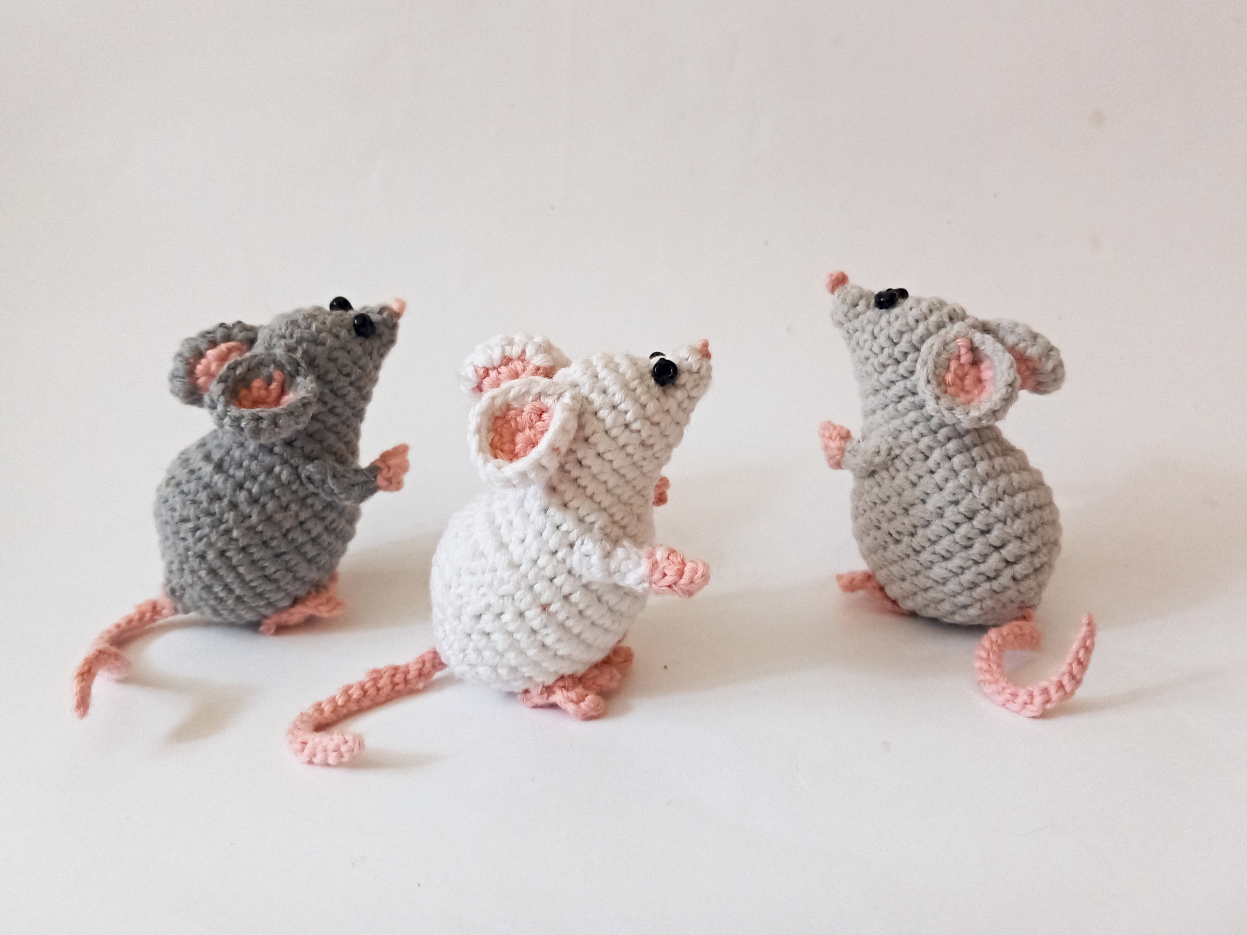 Small Mouse. Crochet pattern