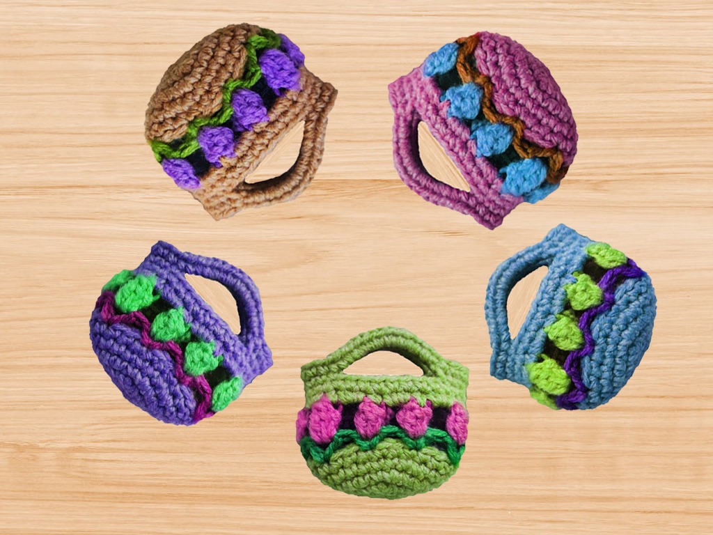 Crochet EarPod Bag pattern