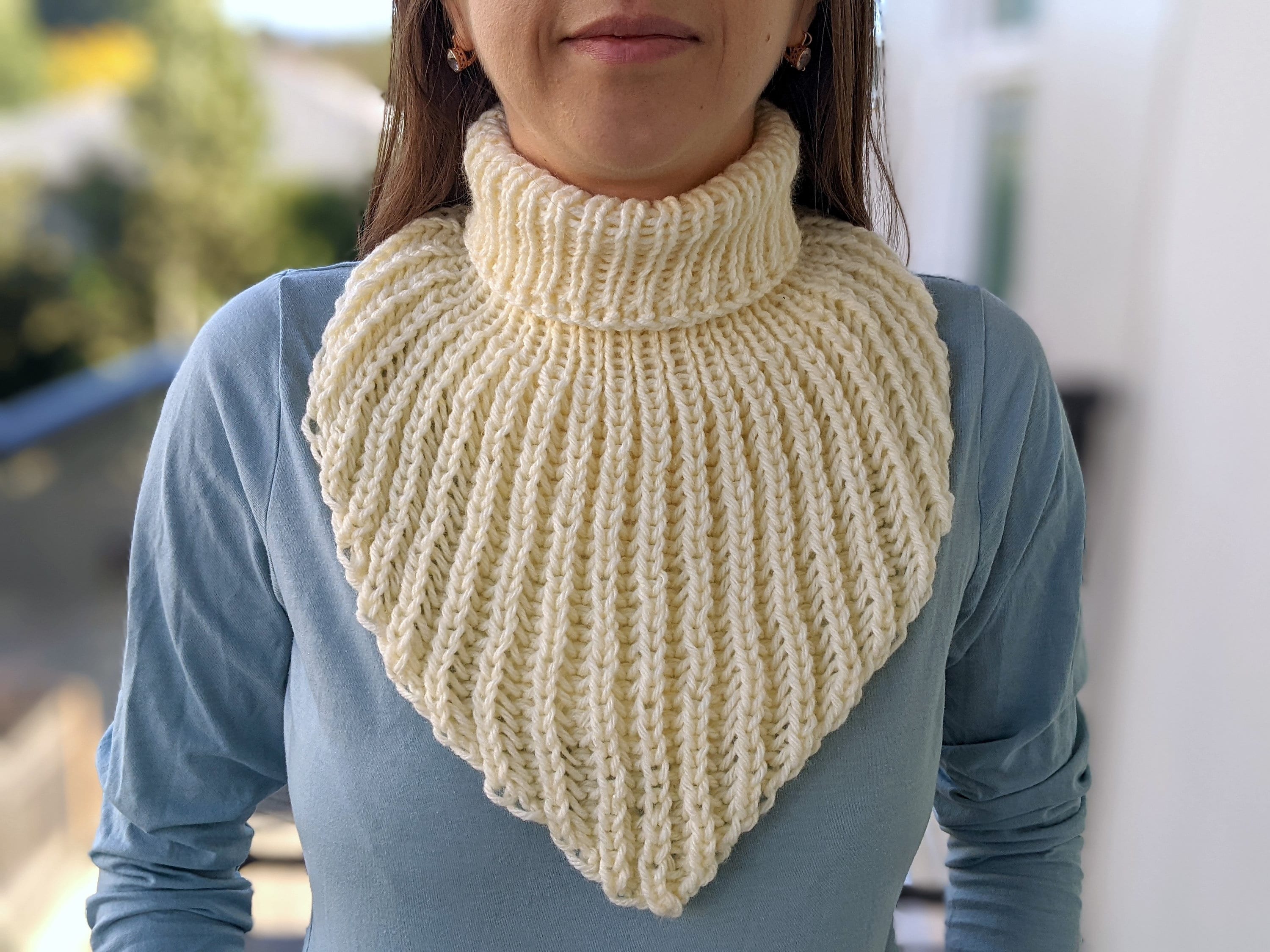 Ribbed Winter Dickey Knitting Pattern