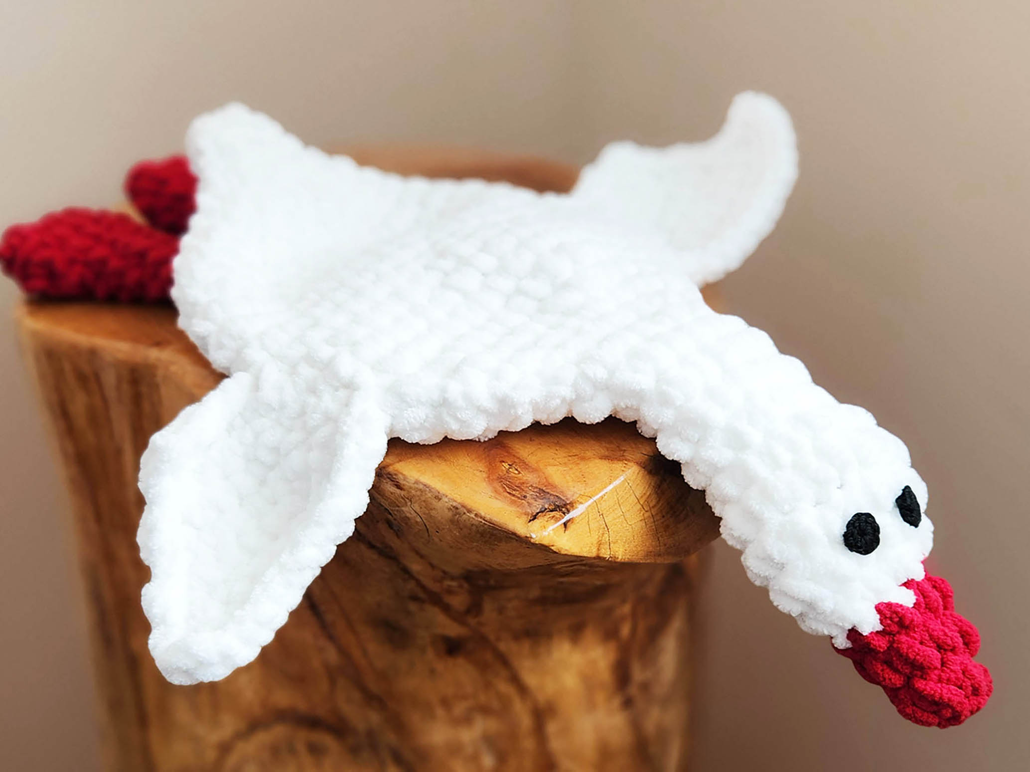 Huggable Snuggle Goose Crochet Pattern – No-Sew Plush Toy