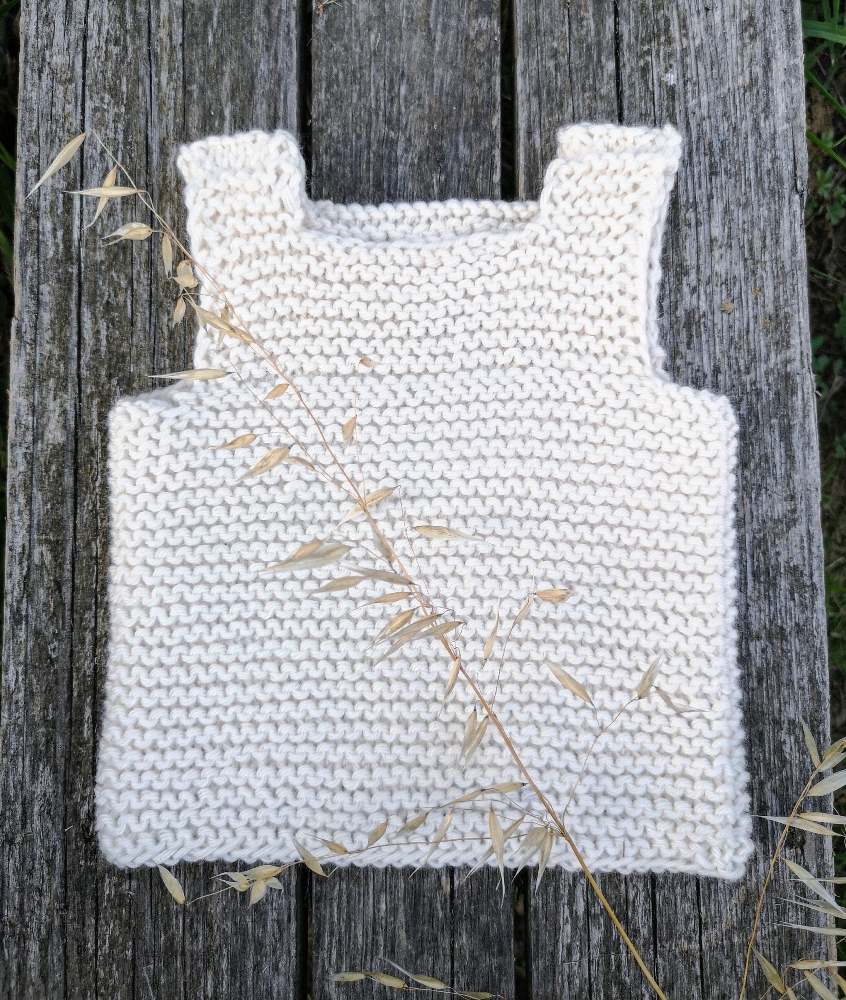 Easy knitting pattern baby slipover / sleeveless sweater vest for children