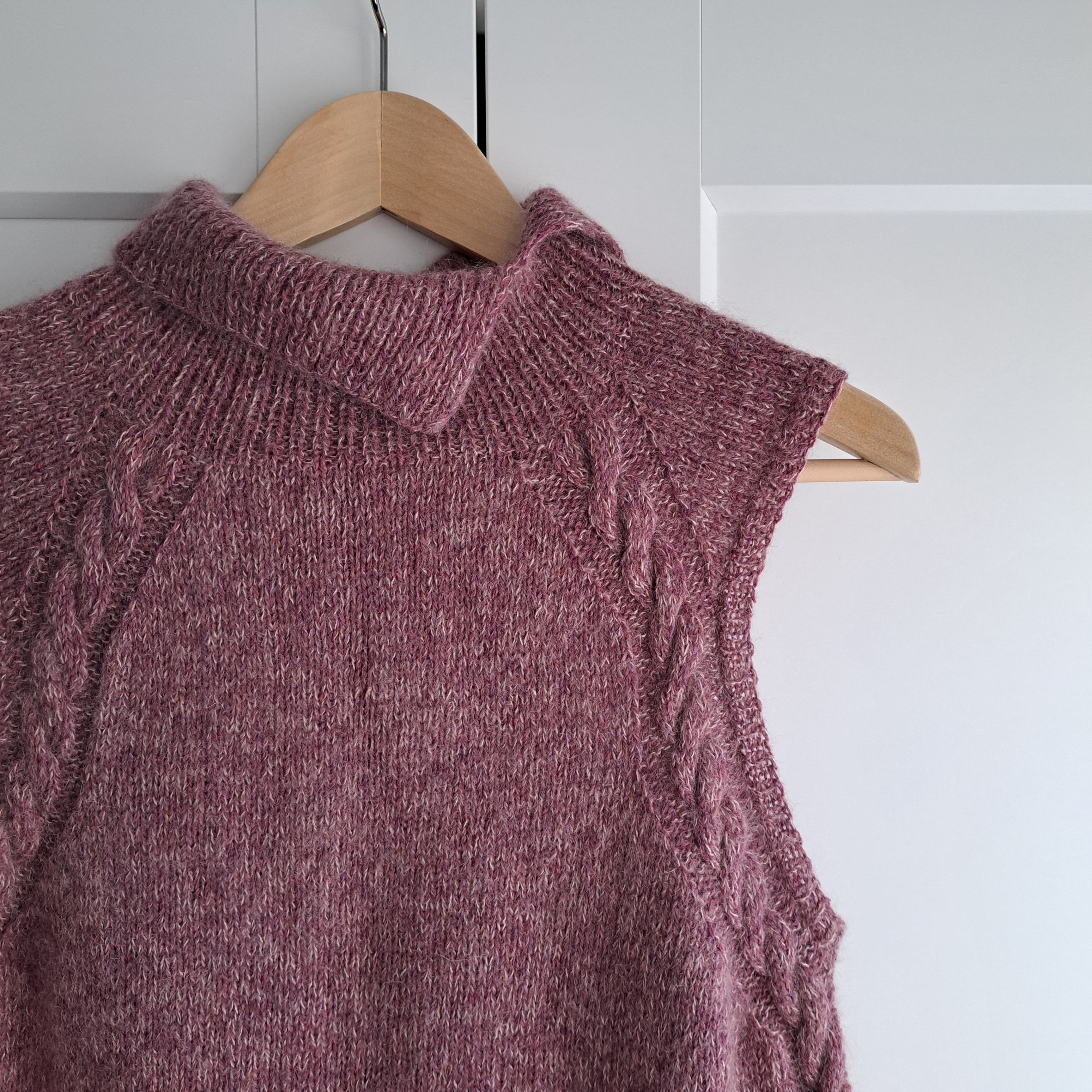 Strickanleitung: Slipover Amy light - Slipover, Pullunder für Erwachsene